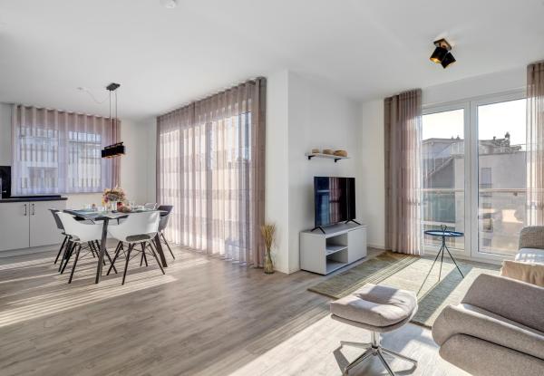 Apartment A10 "Pine Hill Resort" - Komfortables Apartment Mit Zwei Bädern, Balkon & Zugang Zu Den Vielfältigen Gemeinschaftsräumen - Ueckermünde