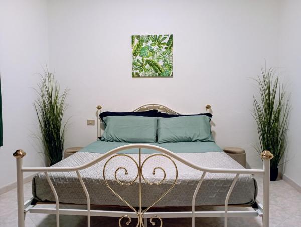 A Home - Solanas