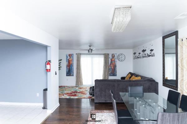 Spacious 3 Beds 2 Bath 10mins From Ewr Airport, Easy Access To Nyc, Downtown Newark & 3mins Walk To Beth Isreal Hospital -