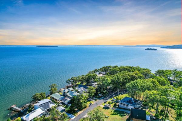 Seaside Escape - Salamander Bay