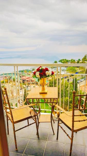 Palacio Taal View With Balcony Tagaytay - Tagaytay