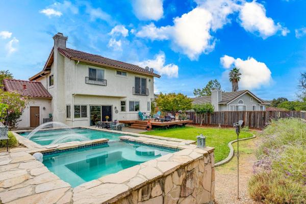 Wine Country Gateway With Views Btwn Napa And Sf - Vallejo, CA