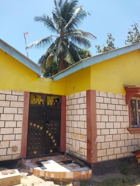 Home For Holiday At Urithi Eastate Utange - Mombasa