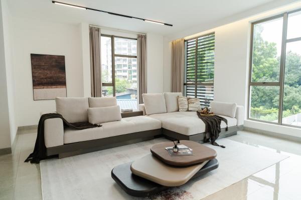 Georgetown Modern Brown-colored Ktv 5br 18pax H - Jelutong