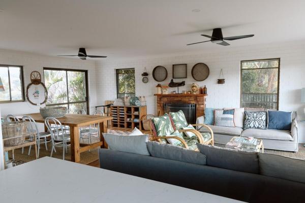 Luxe Farmstay, Main House And Brand New Tiny Home, Animals And Views! - Maleny