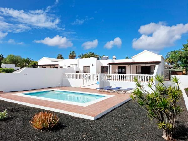 Villas With Private Pools - Just 7 Min Walk From Beach, Bars & Dining - Playa Blanca