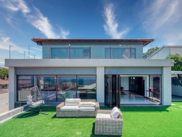 At 40 Oceanview - Mount Edgecombe