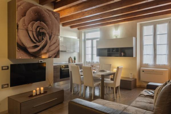 Domus In Como By Rent All Como - Como