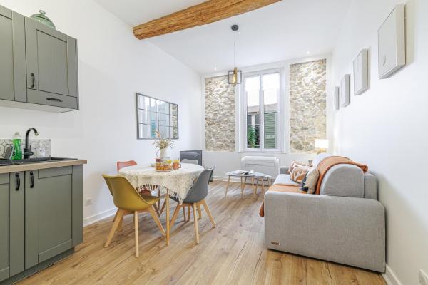 Les Palmiers Superb Brand New Flat For 3 With Ac, Wi-fi, Old Town - Antibes