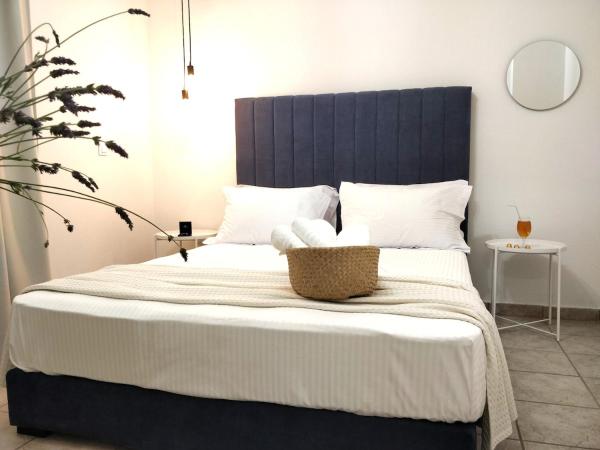 Sivilla Boutique - Greece