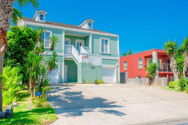 Casa Caracol A - Walk To The Beach! - Texas
