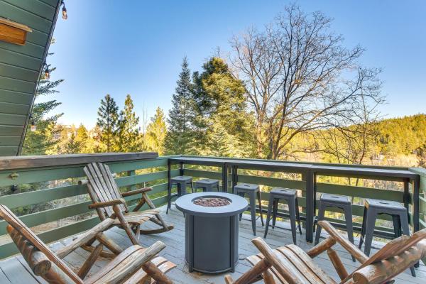 Family-friendly Lake Arrowhead Cabin With Game Room! - Lake Arrowhead, CA