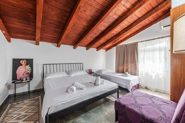 'Easy Steps' Guesthouse - Room 2 - Pro Bono - Shkodër