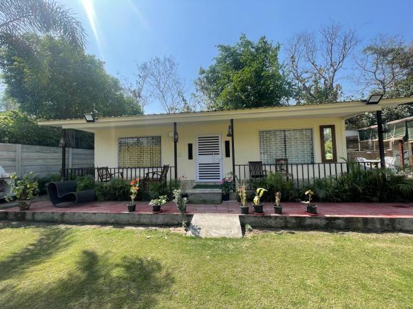 Rural Mitra Farms - 德里