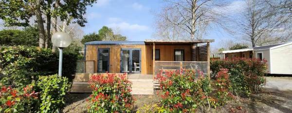 Mobil Home Escapade Chic Et Nature Au Bord Du Lac - Biscarrosse