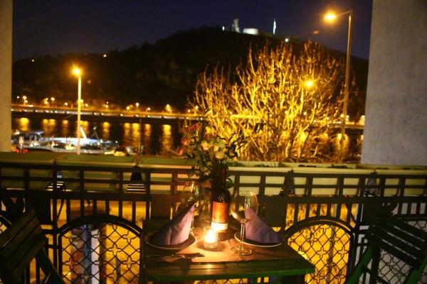 River Ruby - Budapest