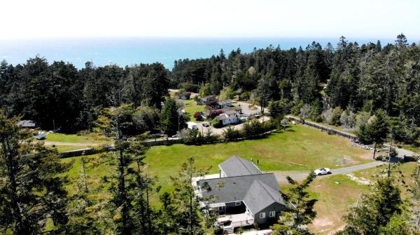 Ironwood - Mendocino, CA