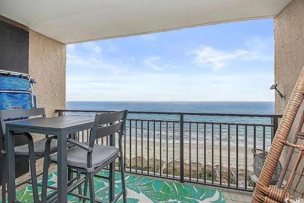 Coastal Comfort Your Perfect Beachfront Getaway - 머틀 비치