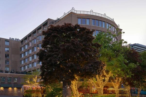 Courtyard By Marriott Halifax Downtown - Halifax, NS, Canada