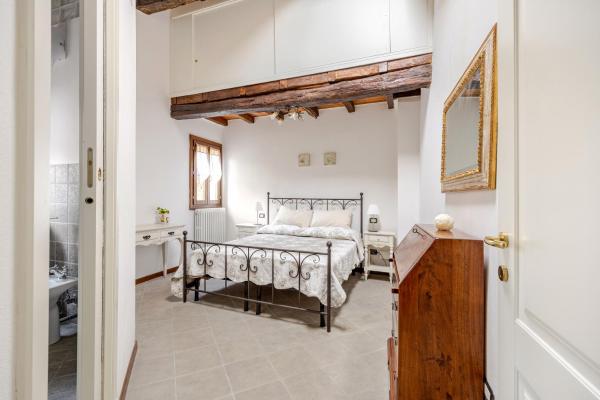 Romantica Residenza - Borgo Castello Di Serravalle - Emilia-Romagna