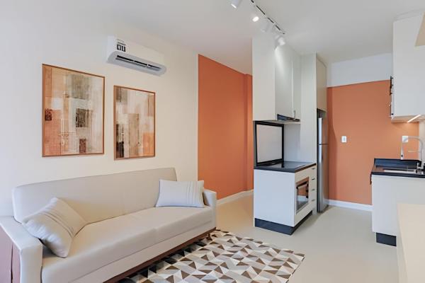 Apto Reformado Vista Mar Centro - Florianópolis