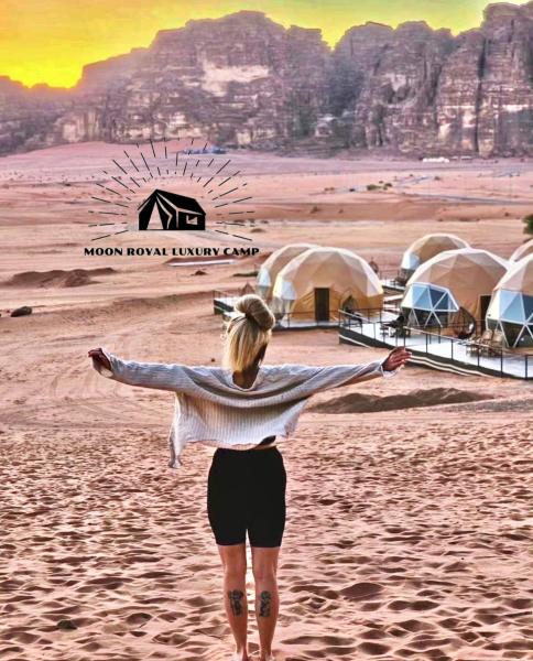Royal Moon Bubbles Luxury Camp - Jordan