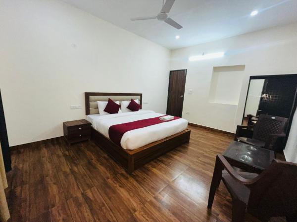 Hotel Badal Inn - Safdarjung Enclave - New Delhi