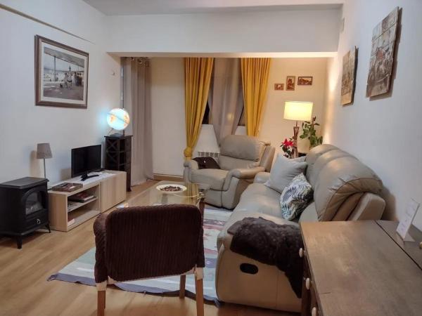 Spacious Apartment In Navalcarnero - 75 M² - Private Terrace - Los Olivos