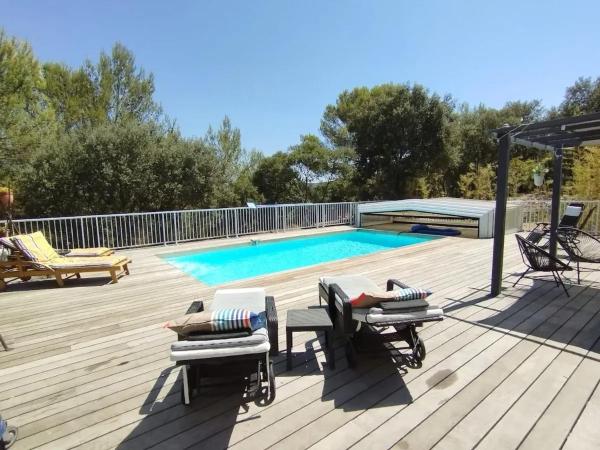 Villa Charmante Avec Piscine à Collias, 115 M² - Collias