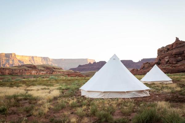 Glamping Queen Tent At Private Riverside Ranch - Moab, UT