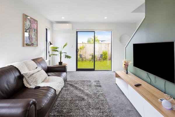 Serenity On Oliver - Upper Hutt