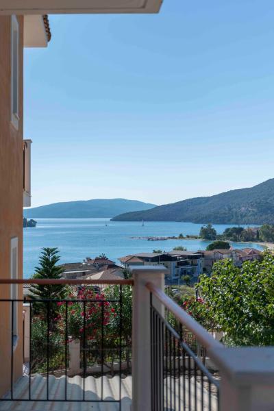 Amelie Sea View Apartments - Lefkada