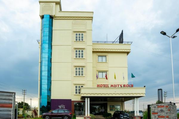 Misty Rock Hotels - Gundlupete