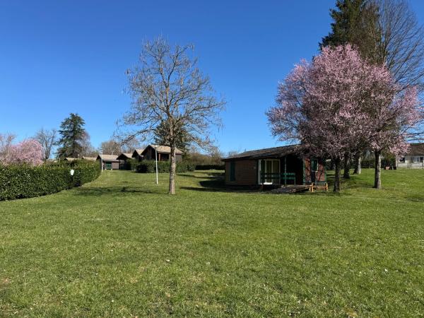 Camping De Prémery Les Prés De La Ville - Nièvre