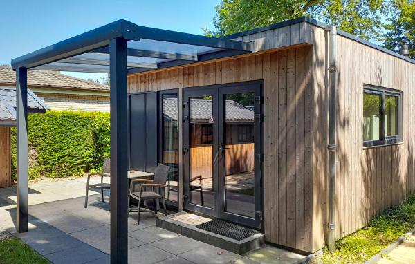 Nice Home In Heinkenszand With Wifi - Goes