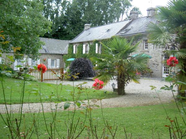 Le Relais De Porz Morvan - Plomodiern