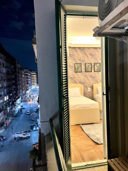 La Vista Downtown Apartment - Kairó