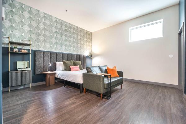 Stay & Explore Ada-friendly Downtown Getaway - Macon, GA