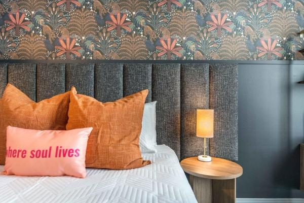 Otis-inspired Hideaway In The Heart Of Macon - Macon, GA