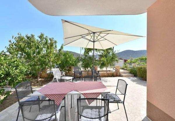 Apartments Josi - Sevid