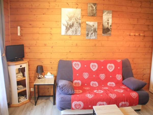 Apartment In Vonnes With Stunning Mountain Views - Châtel