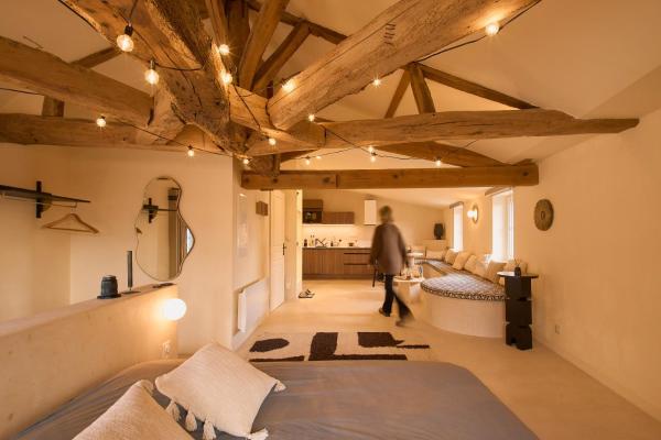 Suite Climatisée Et Atypique - Centre Cognac - Calme Et Confort - Cognac