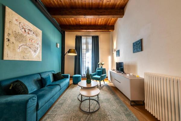Suite Deluxe In Palazzo Storico - Centro Sassari - Appartamento Isola Rossa - Sassari