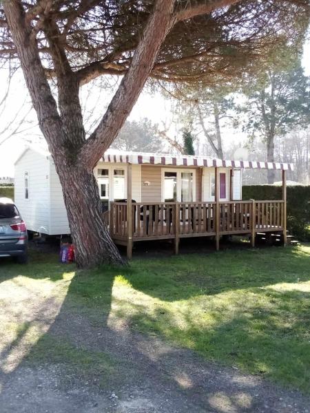 Tres Beau Mobil Home Spacieux De 2ch - 6 Personnes - Les Charmettes - La Palmyre , Les Mathes - Ronce-les-Bains