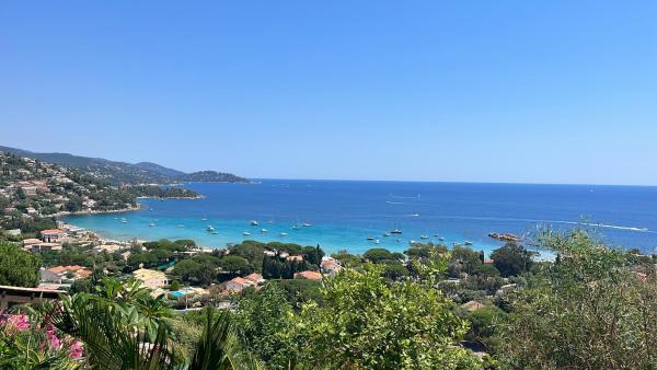 Vue éPoustouflante Sur La Mer - Bormes-les-Mimosas