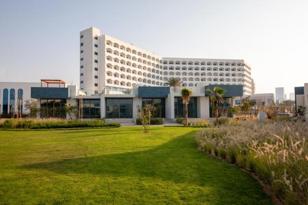 Ajman Hotel & Villas By Blazon Hotels - Ajman
