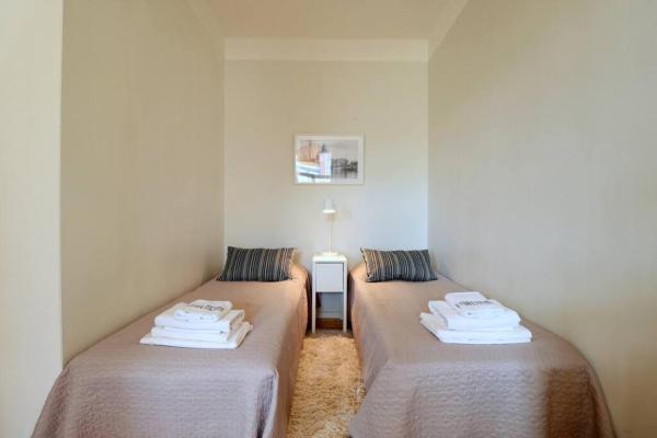 Very Spacious Studio Apartment - Helsinki