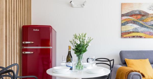 Prestige Red Z Basenem - Pobierowo