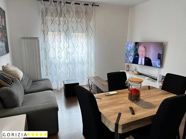 Gorizia Central Luxe Apartment 6 Posti Letto - Italy