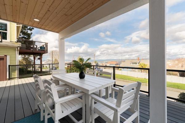 Spacious 3br Home Sleeps 8 Private Backyard - 에버렛